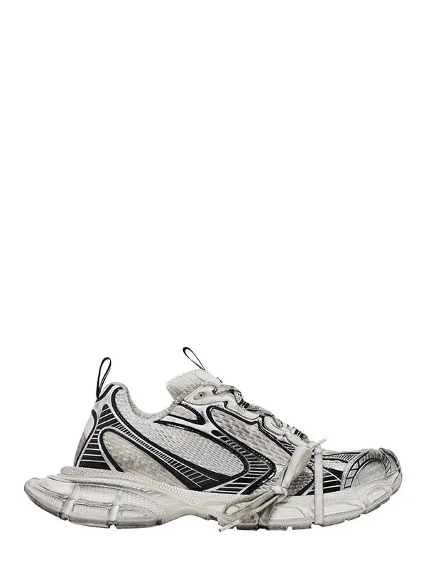 Balenciaga 3xl Worn-out Sneaker - White