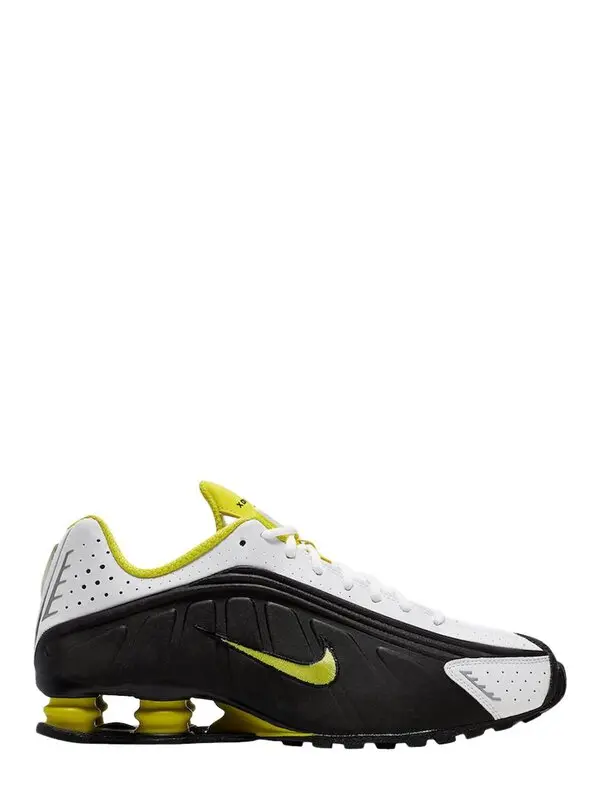 Nike Shox R4 Sneakers - Yellow