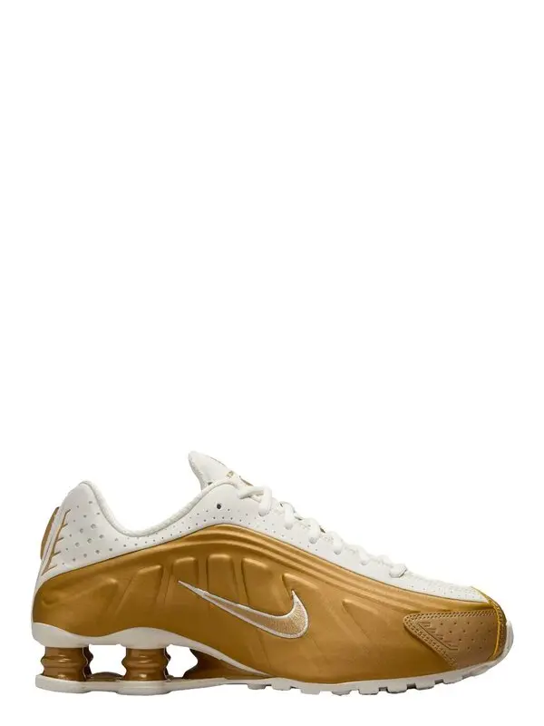 Nike Wmns Shox R4 Sneakers - Gold