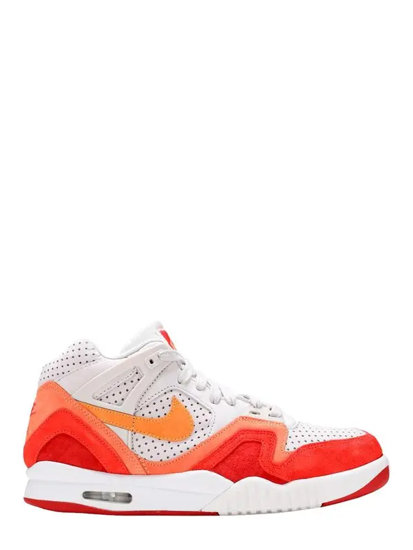 Nike Air Tech Challenge 2 Qs Sneakers - Orange
