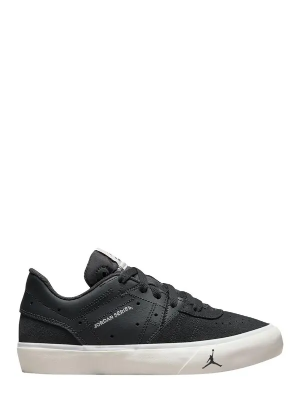 JORDAN Series Gs Sneakers - Black