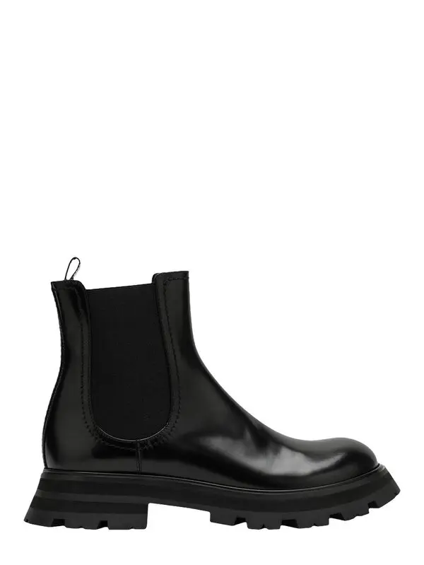 Alexander McQueen Wander Chelsea Boot - Black