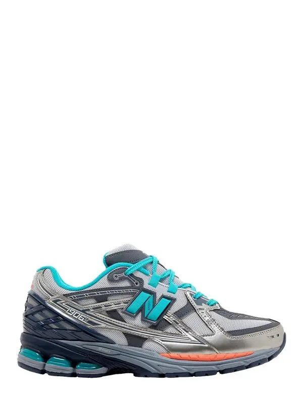 NEW BALANCE The Whitaker Group X 1906u Sneakers - Silver