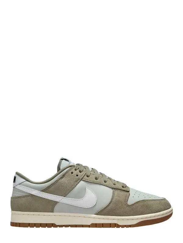 Nike Dunk Low Sneakers - Green