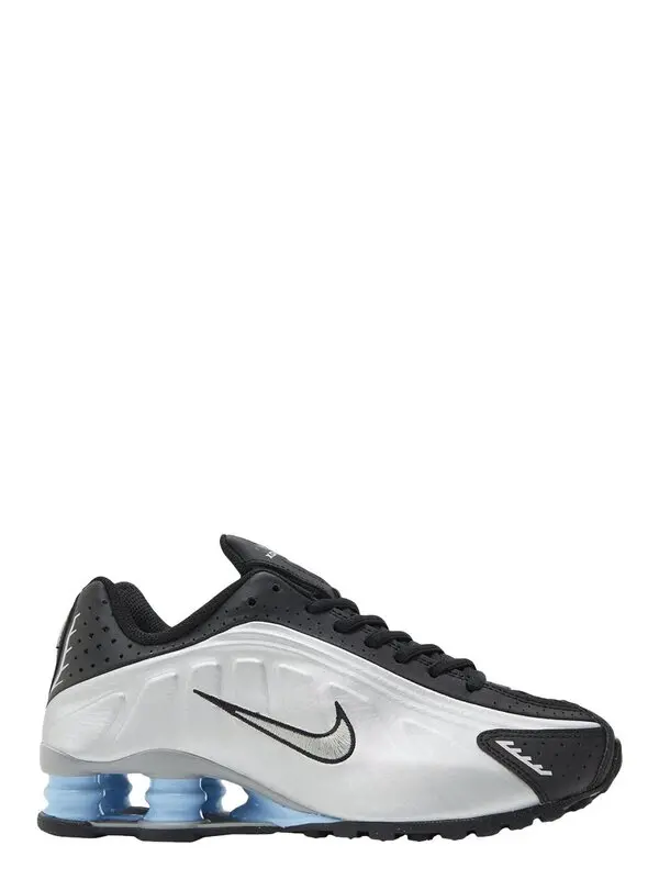 Nike Shox R4 Sneakers - Grey