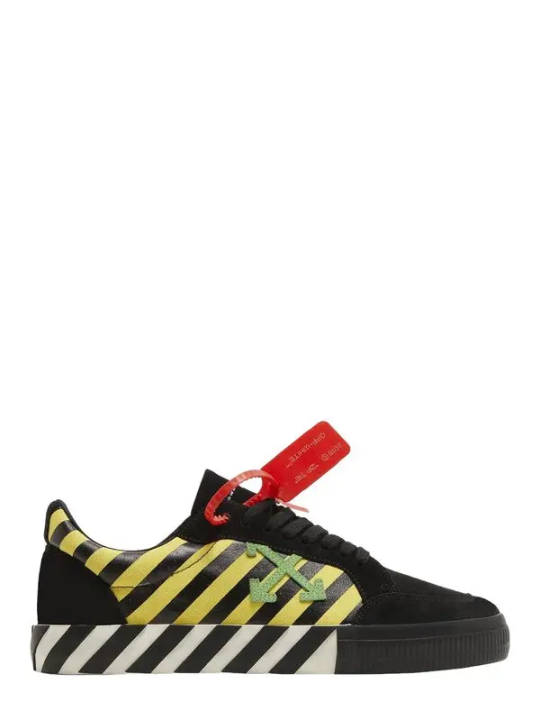 Off-White Vulc Low Sneakers - Black