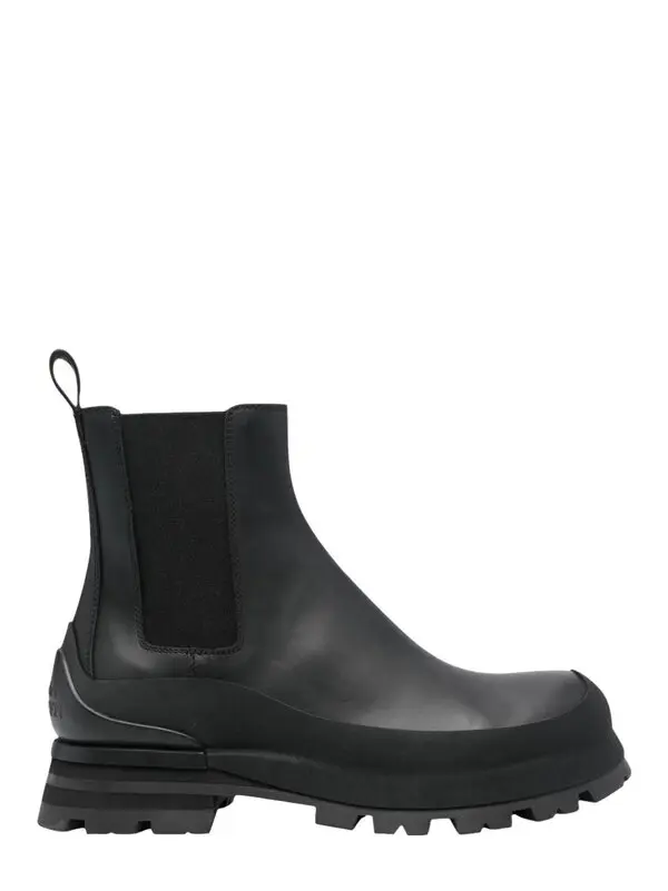 Alexander McQueen Wander Chelsea Ankle Boot - Black