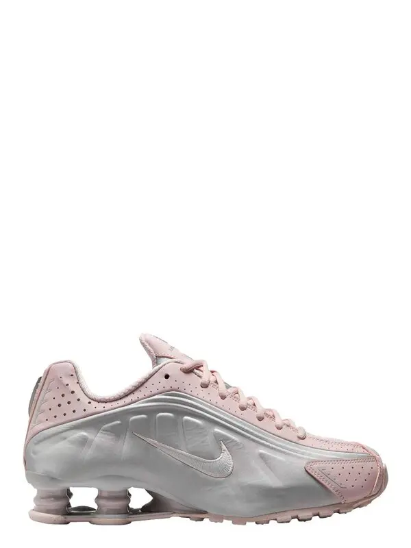 Nike Shox R4 Sneakers - Pink