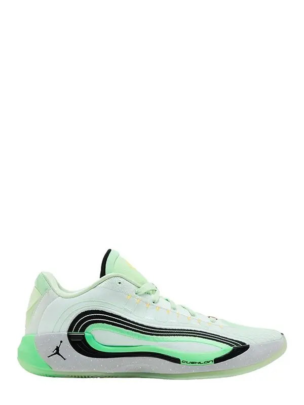 JORDAN Luka 4 Space Navigator - Green