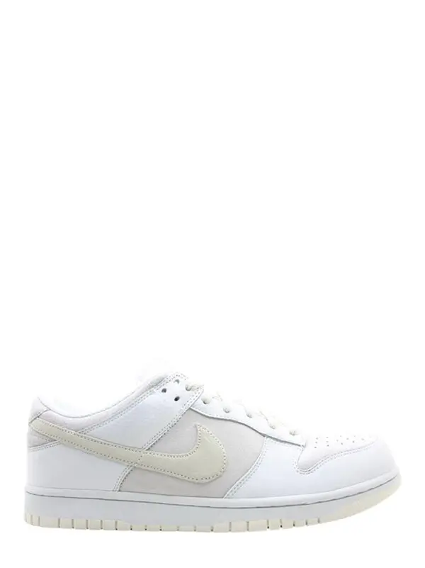 Nike Dunk Low Sneakers - White