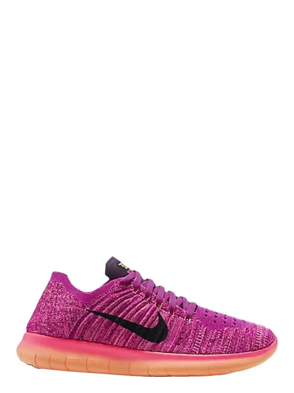 Nike Athletic Sneakers - Pink