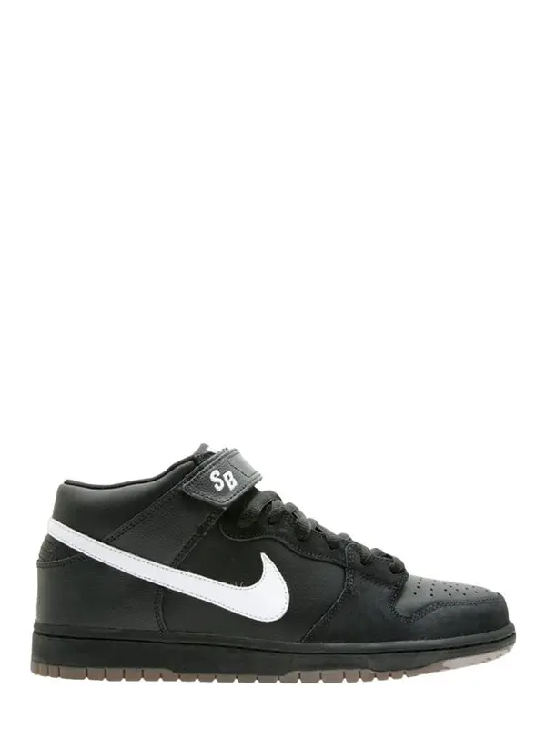 Nike Dunk Mid Pro Sb Sneakers - Black