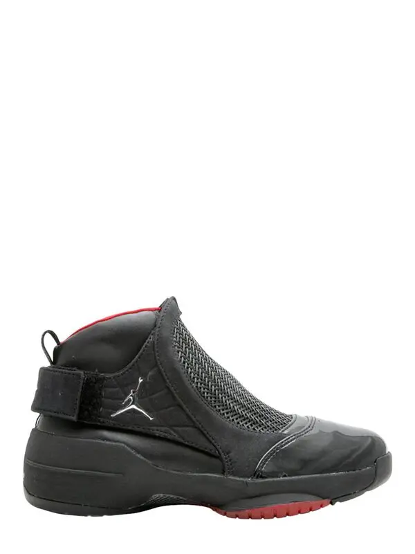 JORDAN 19 Retro Sneakers - Black