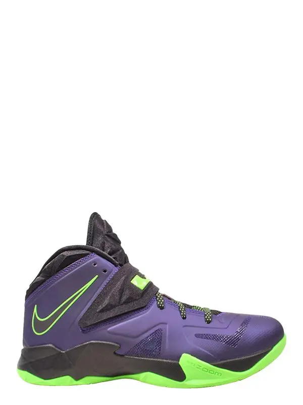 Nike Lebron Zoom Soldier 7 Sneakers - Purple
