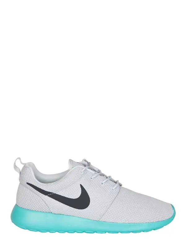 Nike Roshe One Qs Sneakers - Grey