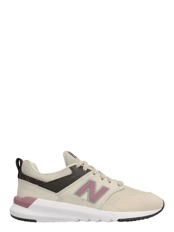 NEW BALANCE 009v1 Sneakers - Tan