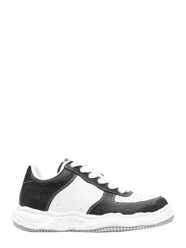 Mihara Yasuhiro Wayne Embossed Leather Sneakers - Black
