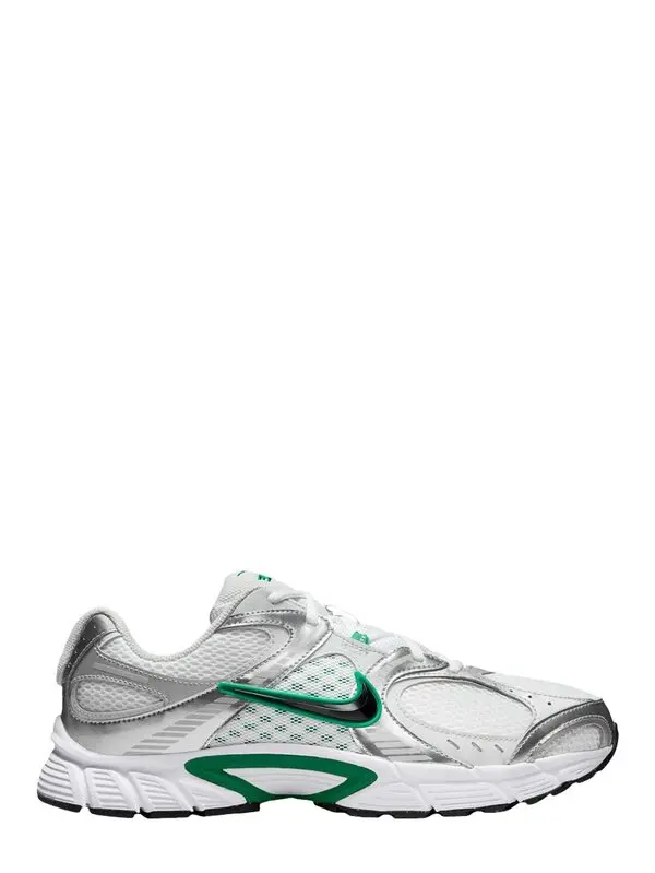 Nike V5 Rnr Sneakers - White