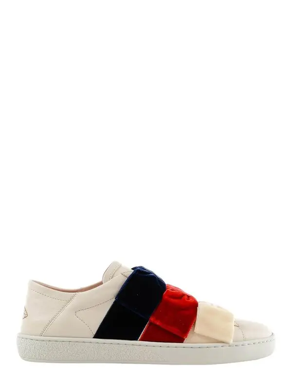 Gucci Ace Leather Low Top Sneakers With Ribbon Fastening - White