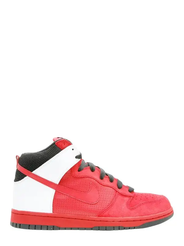 Nike Dunk High Sneakers - Red