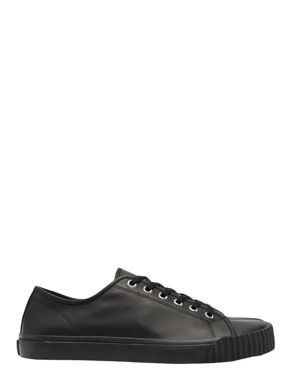 MAISON MARGIELA Tabi Leather Low - Black