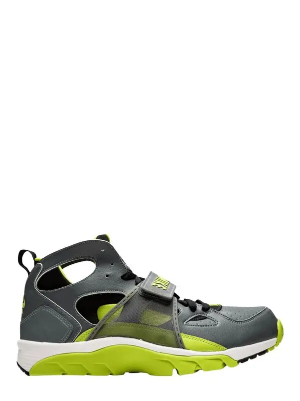 Nike Air Trainer Huarache Sneakers - Grey