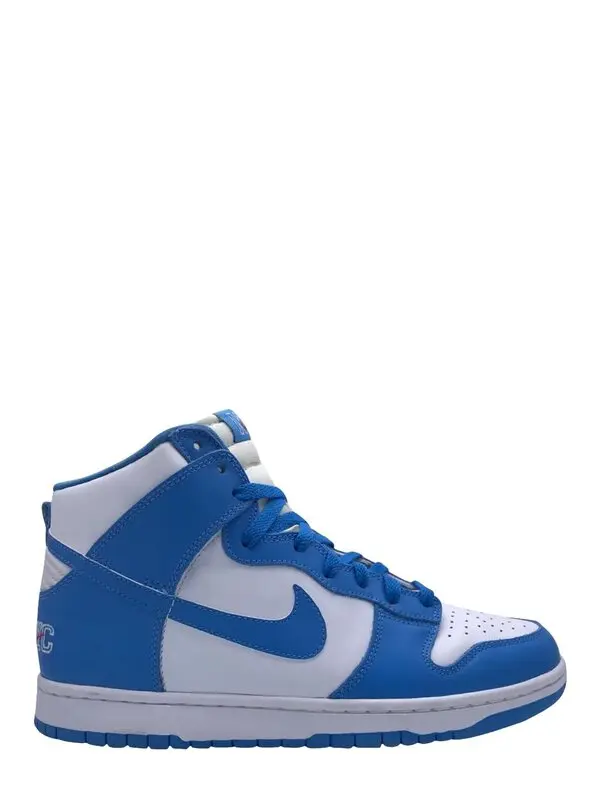 Nike Dunk High Le Sneakers - White