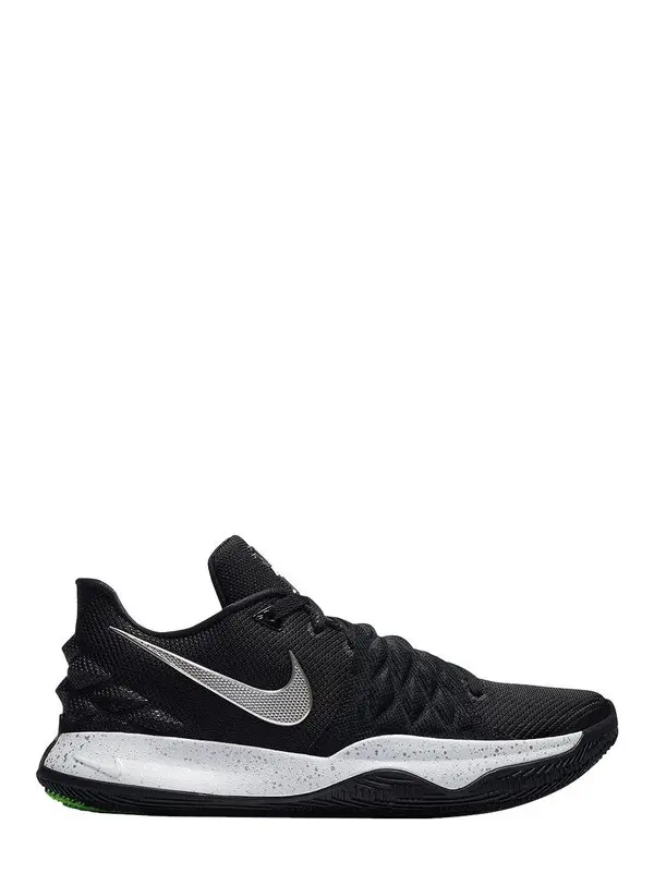 Nike Kyrie Low Top Sneakers - Black