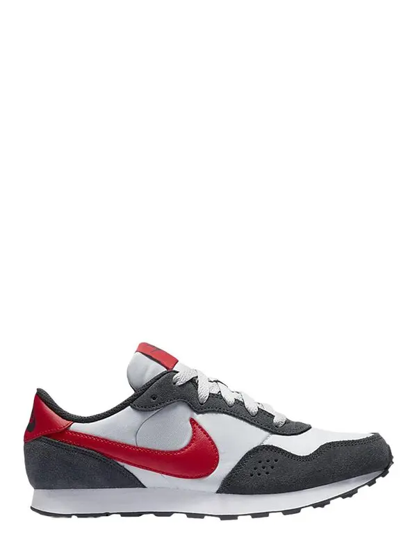Nike Md Valiant Gs Sneakers - White
