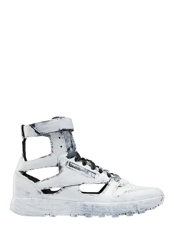 MAISON MARGIELA Reebok X Classic Leather Tabi High Sneakers - White