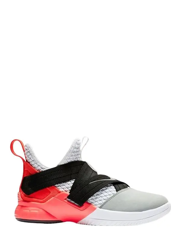 Nike Lebron Soldier 12 Sfg Gs Sneakers - Red
