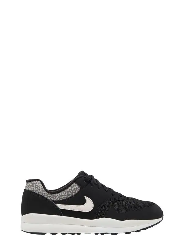 Nike Air Safari Le Sneakers - Black