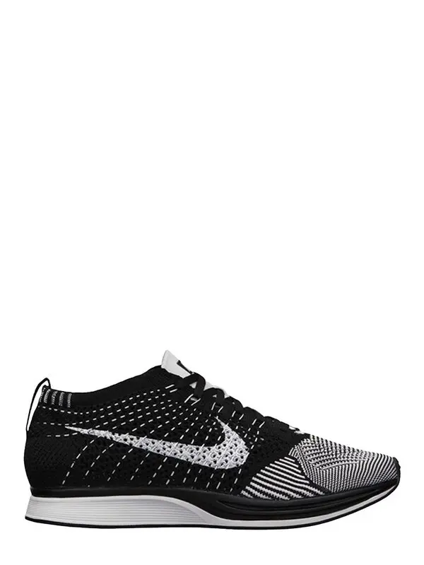 Nike Flyknit Racer - Black