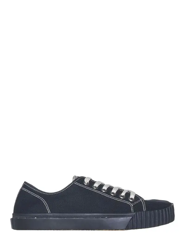 MAISON MARGIELA Tabi Low Sneakers - Black