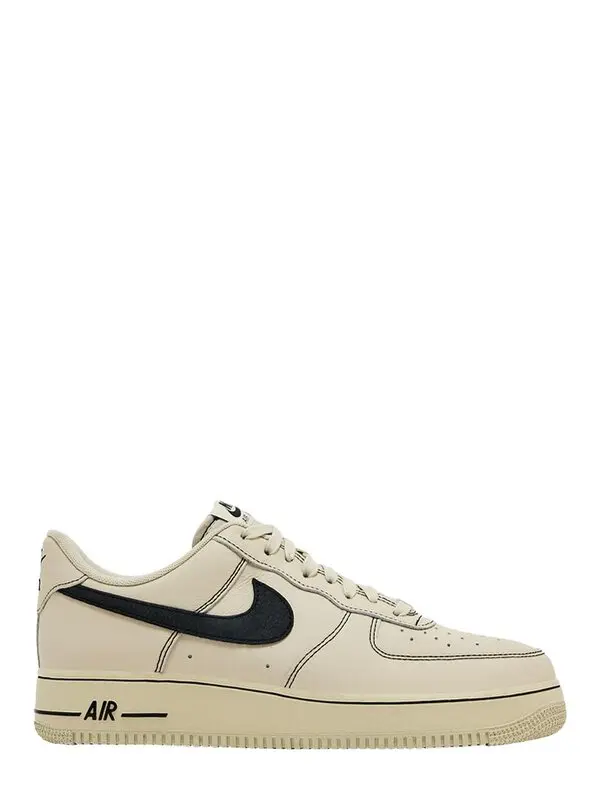 Nike Air Force 1 '07 Lv8 Sneakers - Cream