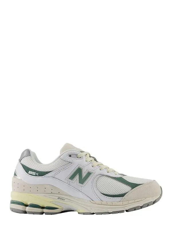 NEW BALANCE 2002r Sneakers - White