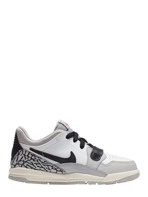 JORDAN Legacy 312 Low Sneakers - White