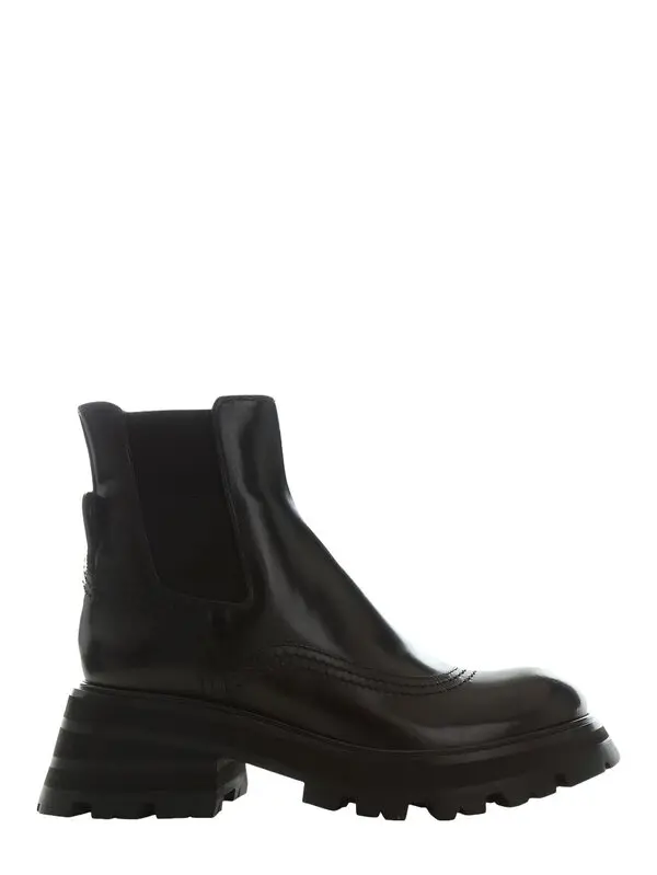 Alexander McQueen Wander Chelsea Boot - Black