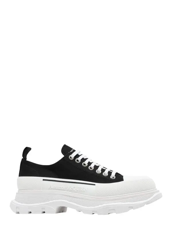 Alexander McQueen Tread Slick Lace Up Sneakers - Black