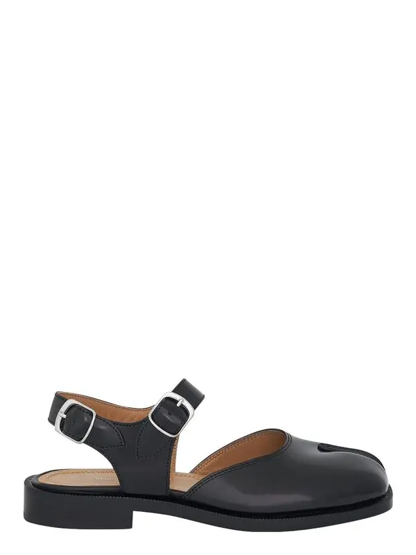 MAISON MARGIELA Tabi Buckled Sandal - Black