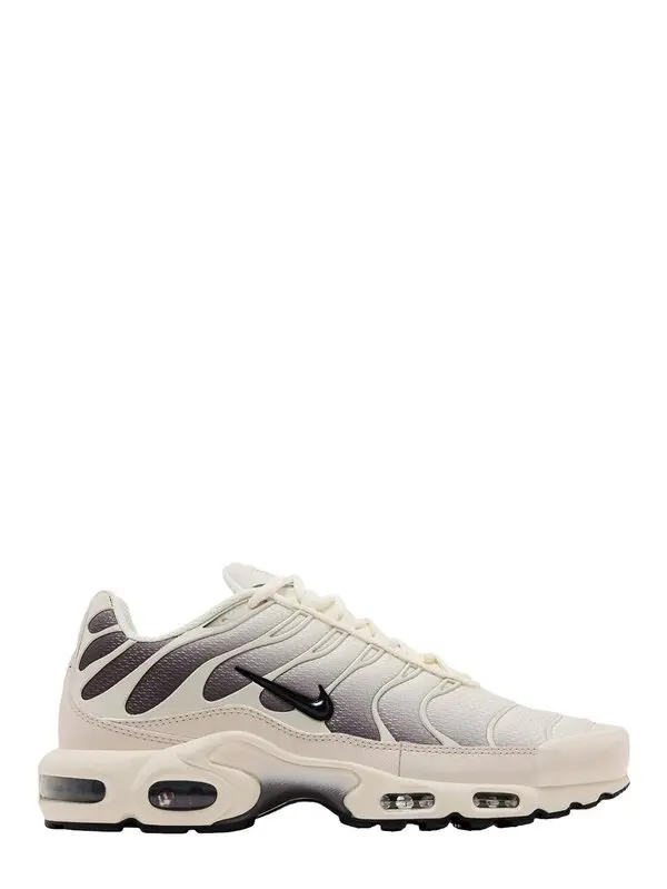 Nike Air Max Plus Sneakers - Cream