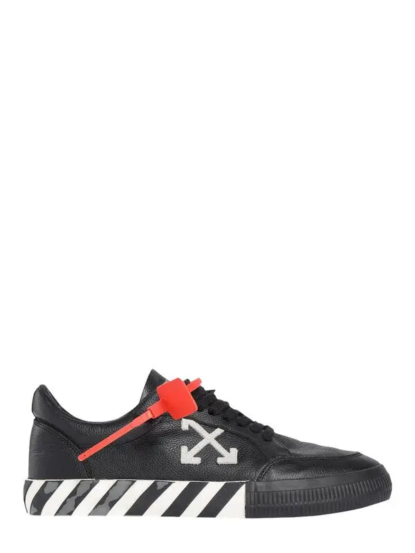 Off-White Vulc Low Top Sneakers - Black