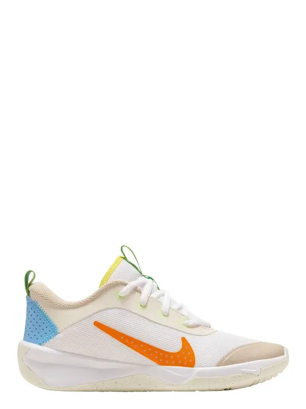 Nike Omni Multi-court Gs Sneakers - Cream