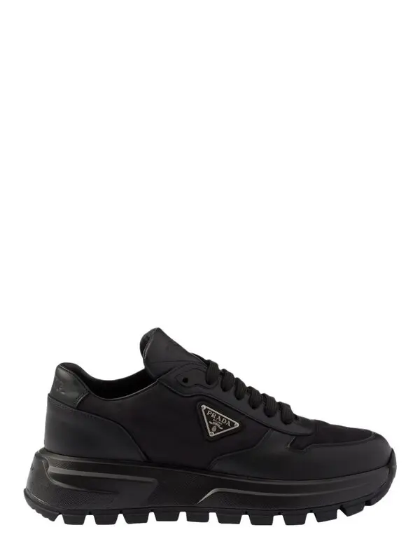 Prada Prax 01 Re-nylon Lug Sole - Black