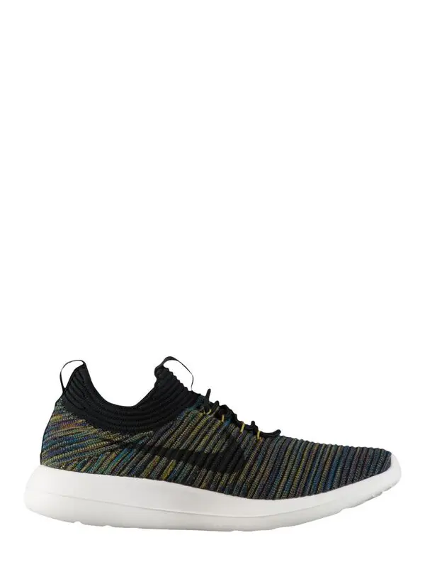 Nike Roshe Two Flyknit V2 Sneakers - Black