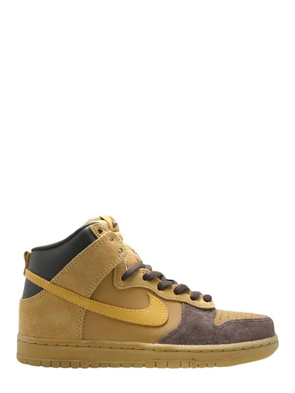 Nike Dunk High Sb Emb Sneakers - Yellow