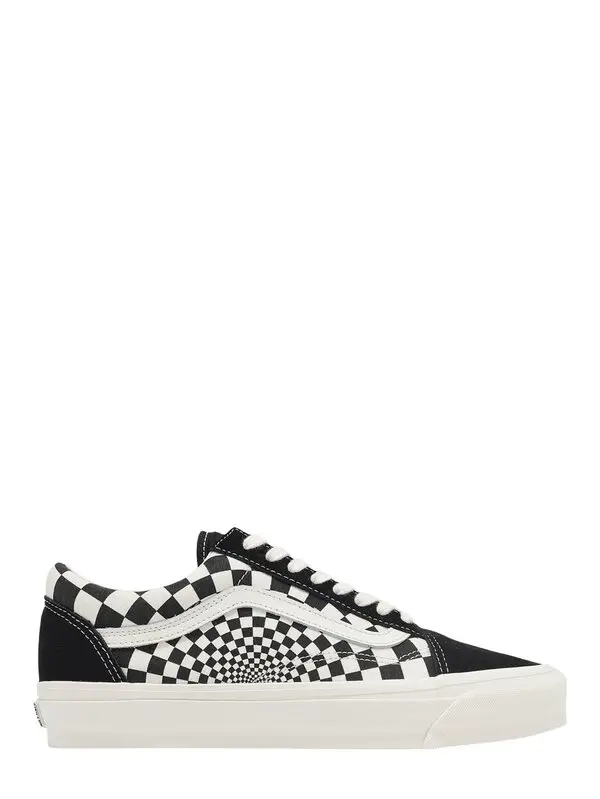 VANS Old Skool Radial Checkerboard Sneakers - Black