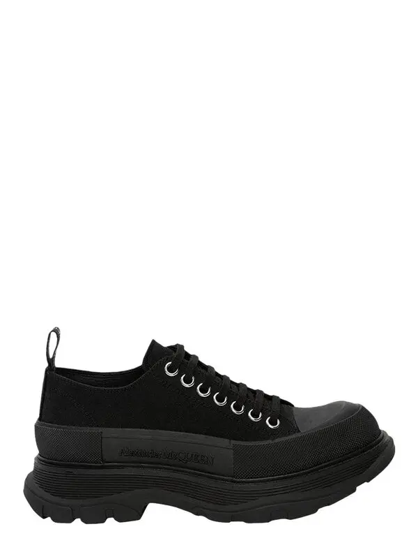 Alexander McQueen Tread Slick Lace Up Sneakers - Black