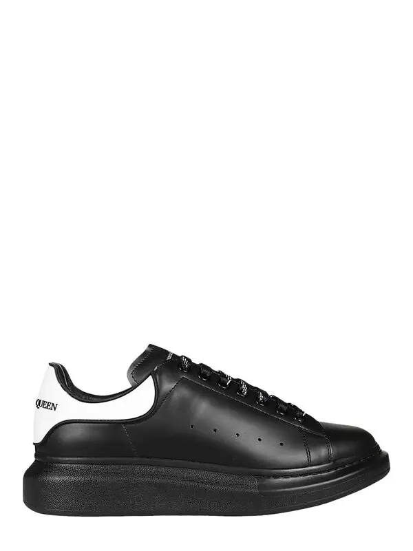 Alexander McQueen Oversized Sneaker - Black