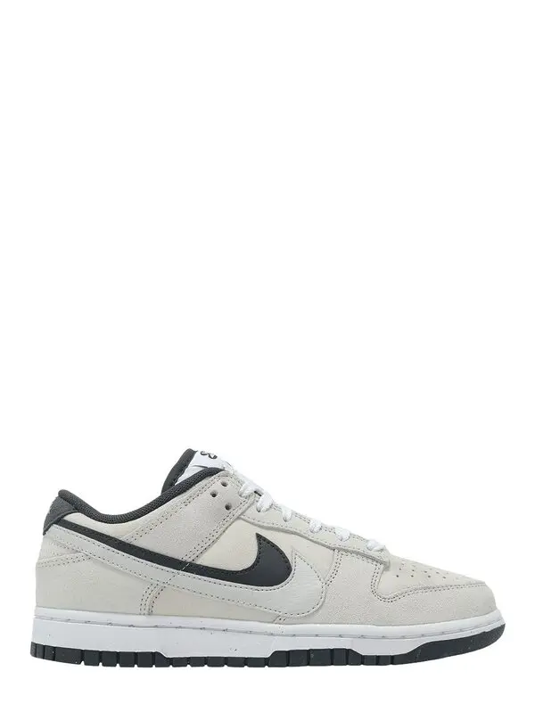 Nike Dunk Low Se Double Swoosh Sneakers - White